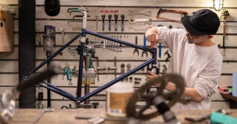 10 Examples of Simple Machines Used in Everyday Life